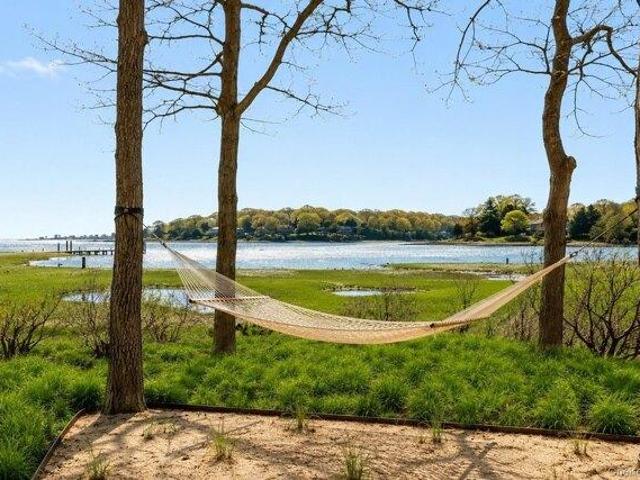 house with 4 bedroom, Cutchogue NY ES103623551