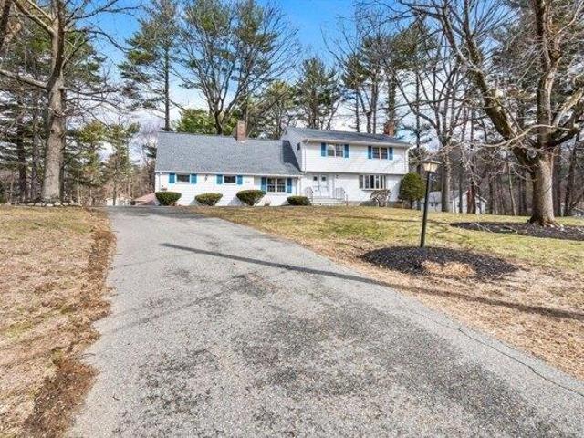 house with 4 bedroom, Danvers MA DLS102345769