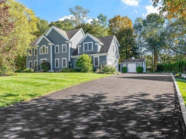 house with 4 bedroom, Danvers MA DS102120546