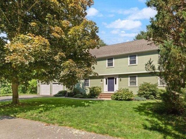 house with 4 bedroom, Danvers MA ES104946927