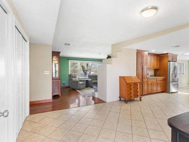 house with 4 bedroom, Danvers MA ES103161923