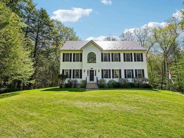 house with 4 bedroom, Danville NH DS102561637