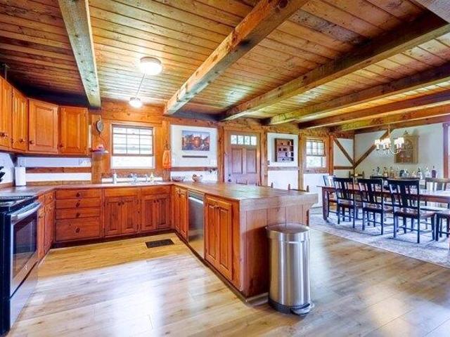 house with 4 bedroom, Danbury NH ES105206323