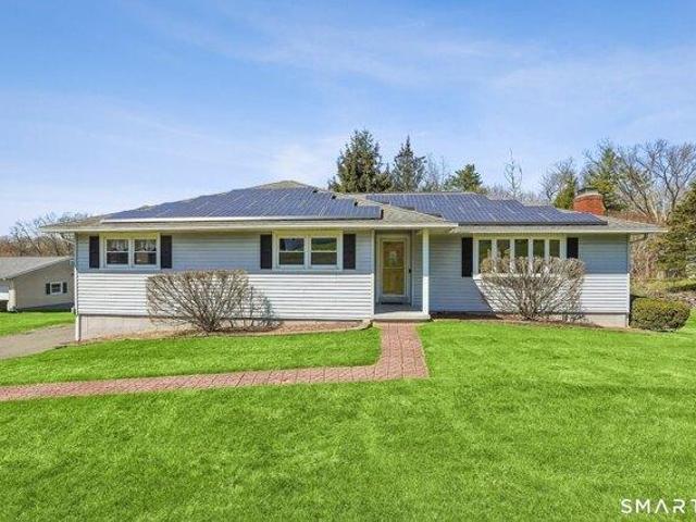 house with 4 bedroom, Danbury CT DLS102315704