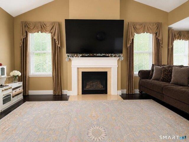 house with 4 bedroom, Danbury CT DS104300128