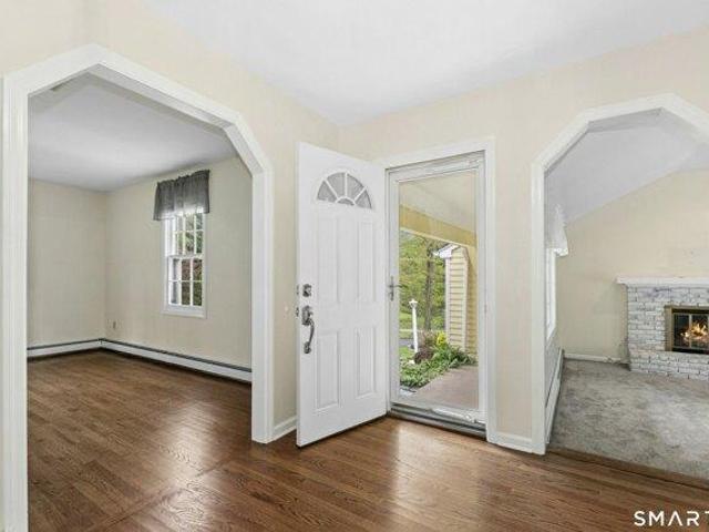 house with 4 bedroom, Danbury CT DS102258112