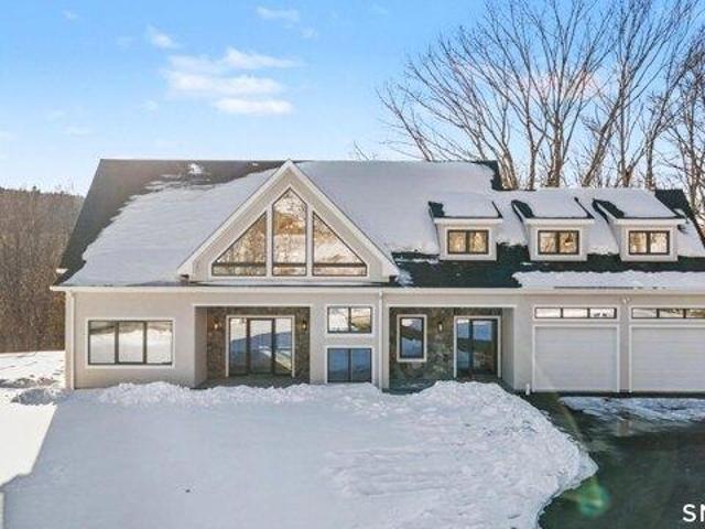 house with 4 bedroom, Danbury CT DS102285528