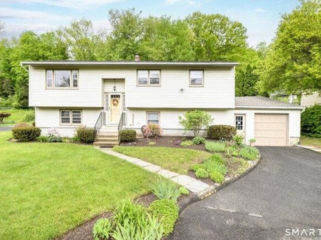 house with 4 bedroom, Danbury CT DS102477556