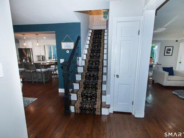 house with 4 bedroom, Danbury CT DS102478951