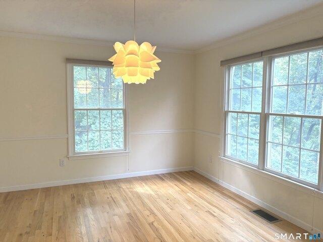 house with 4 bedroom, Danbury CT ES105125345