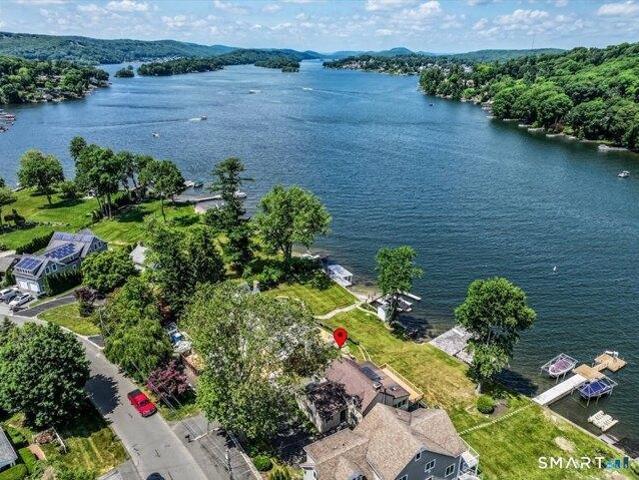 house with 4 bedroom, Danbury CT ES105142836