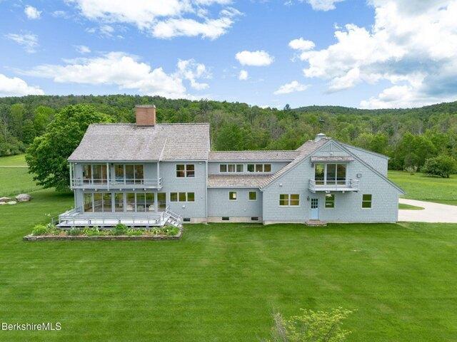 house with 4 bedroom, Dalton MA ES104376239