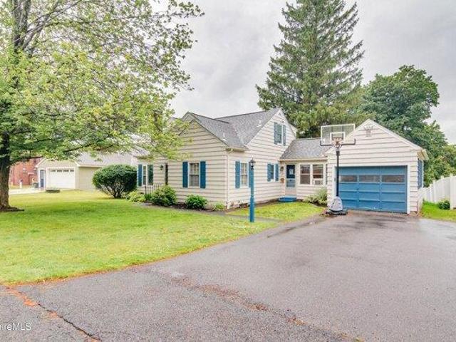 house with 4 bedroom, Dalton MA ES105144376
