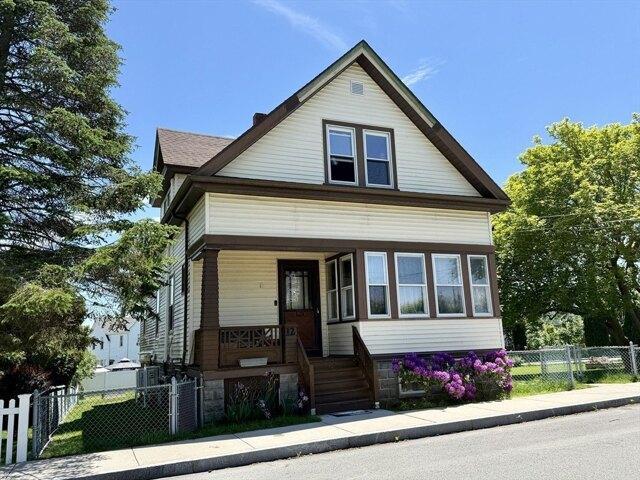 house with 4 bedroom, Dartmouth MA DS102727078