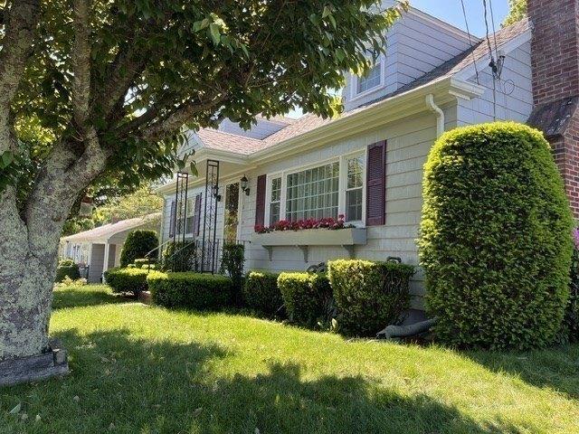 house with 4 bedroom, Dartmouth MA DS103966351