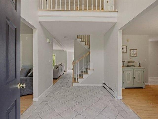 house with 4 bedroom, Dartmouth MA DS104190491