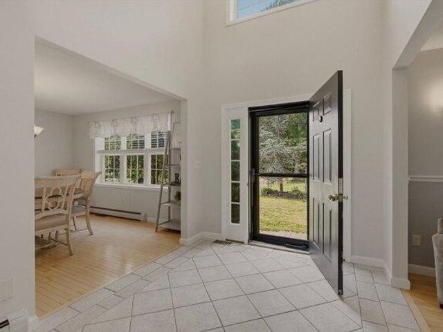 house with 4 bedroom, Dartmouth MA ES104442920