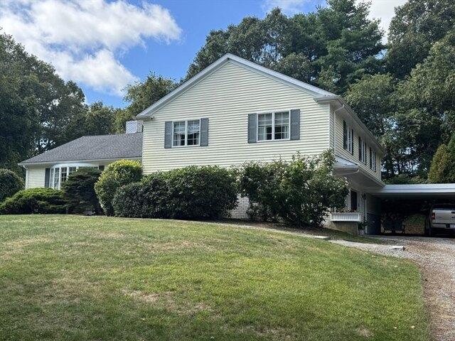 house with 4 bedroom, Dartmouth MA ES105257221