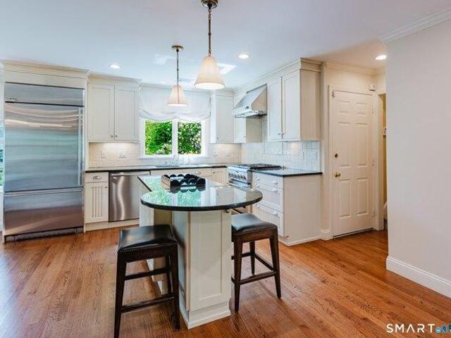 house with 4 bedroom, Darien CT ES103438641