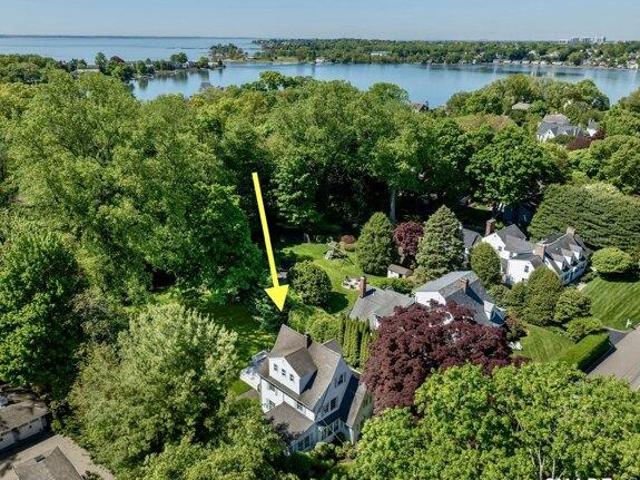house with 4 bedroom, Darien CT ES103072329