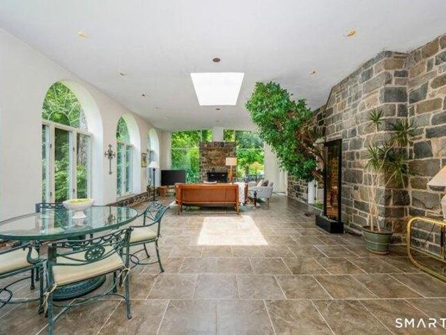 house with 4 bedroom, Darien CT ES105231176