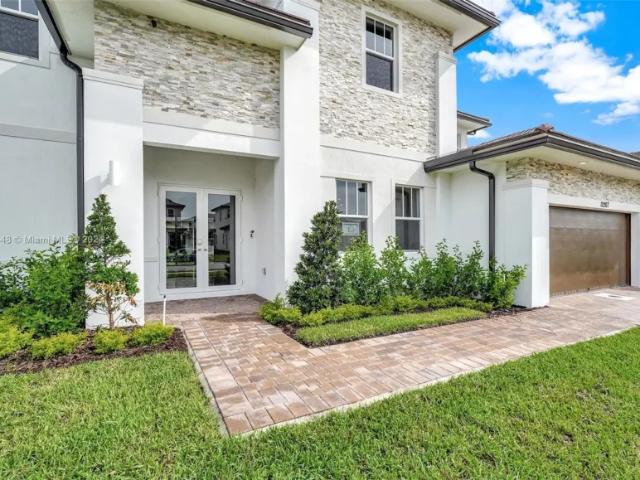 house with 4 bedroom, Davie FL FL DS102396814