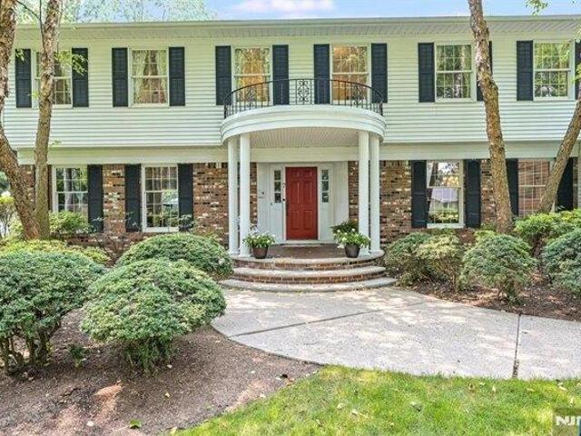 house with 4 bedroom, Demarest NJ DS104374893