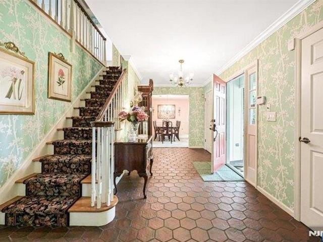 house with 4 bedroom, Demarest NJ ES104374893