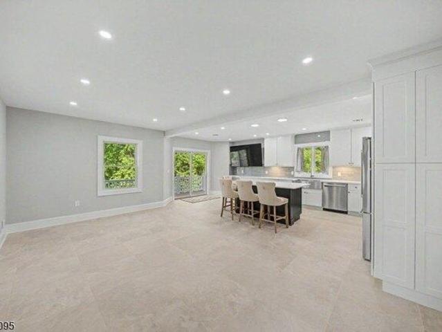 house with 4 bedroom, Denville NJ ES105158184