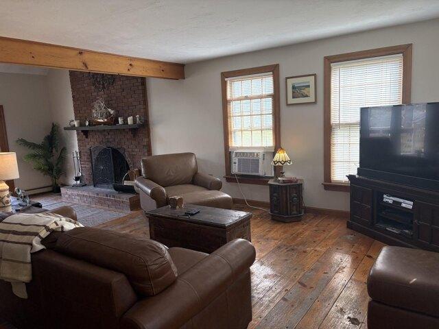 house with 4 bedroom, Dennis MA DS102633483