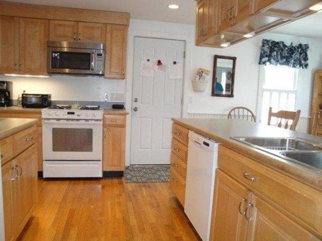house with 4 bedroom, Dennis MA DS103885868