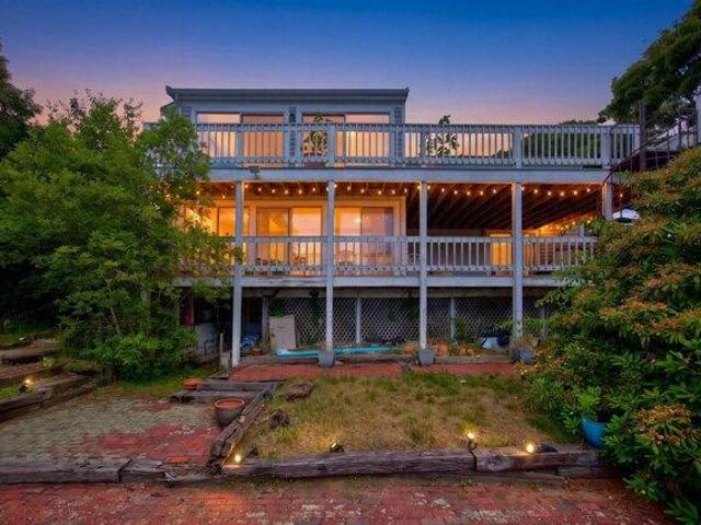 house with 4 bedroom, Dennis MA DS103889217