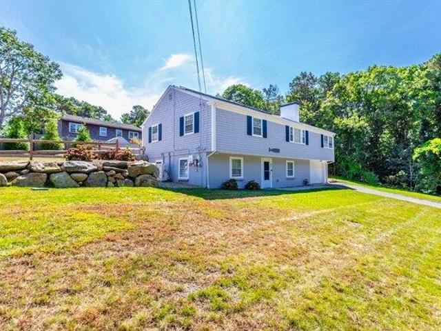 house with 4 bedroom, Dennis MA ES104757514