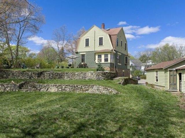 house with 4 bedroom, Dedham MA DLS102962478