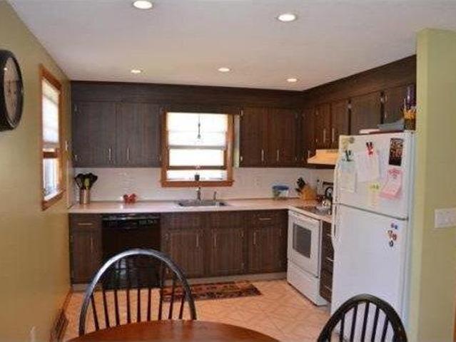 house with 4 bedroom, Dedham MA DS102479560