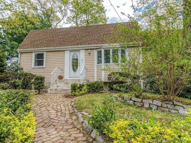 house with 4 bedroom, Dedham MA DS102563603