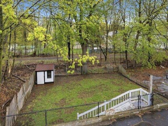 house with 4 bedroom, Dedham MA DS102775603