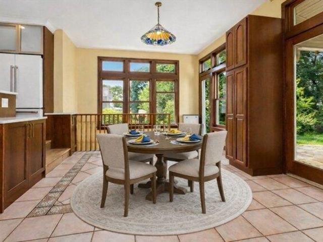 house with 4 bedroom, Dedham MA ES102825241