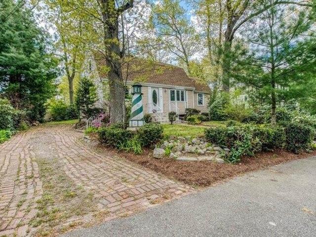 house with 4 bedroom, Dedham MA ES103442738