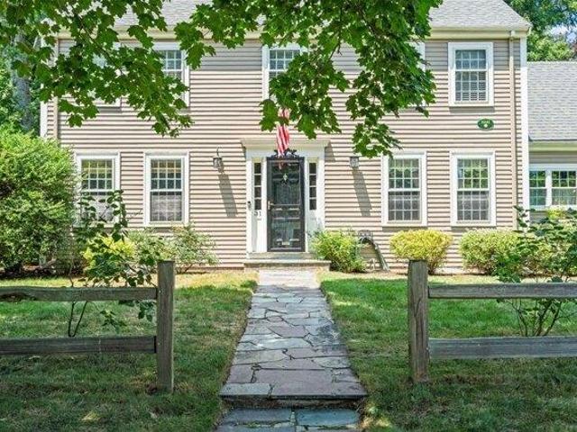 house with 4 bedroom, Dedham MA ES104445160