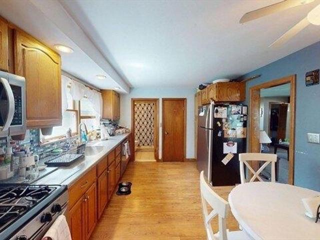 house with 4 bedroom, Dedham MA ES104263717