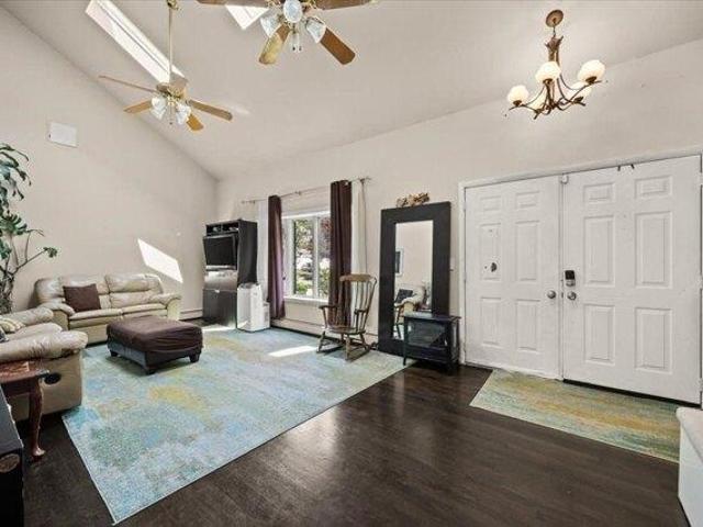 house with 4 bedroom, Dedham MA ES105060050