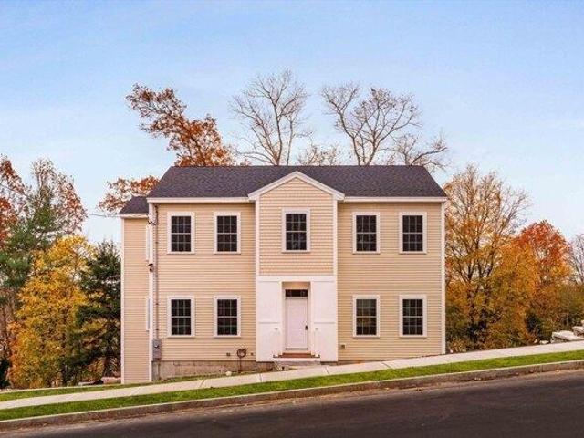 house with 4 bedroom, Dedham MA ES105207814