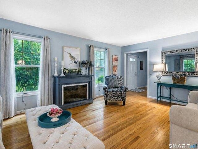 house with 4 bedroom, Deep River CT ES105122803