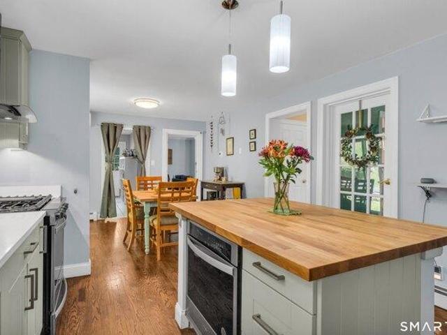 house with 4 bedroom, Deep River CT ES105144051