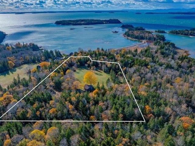 house with 4 bedroom, Deer Isle ME DS102762440