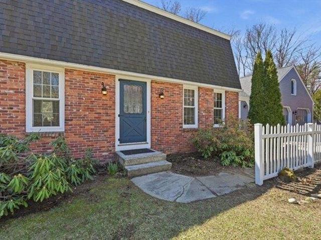 house with 4 bedroom, Deerfield MA DS102729157