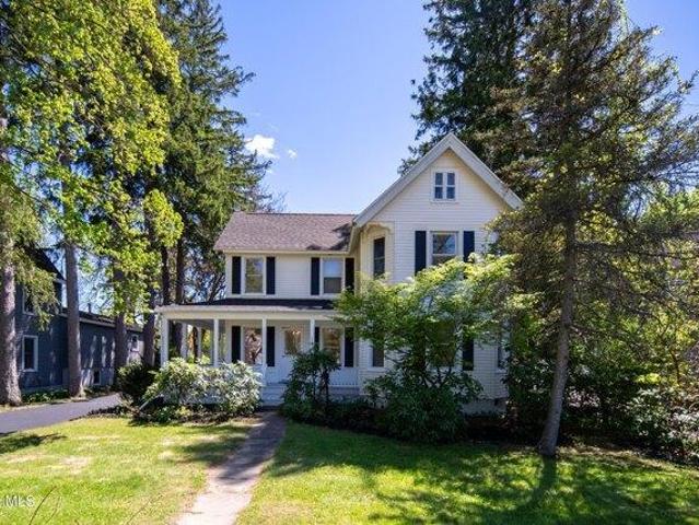 house with 4 bedroom, Delmar NY DS103621740