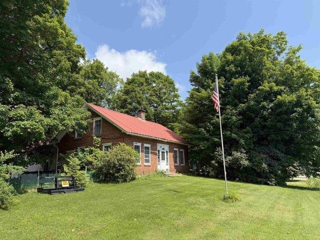 house with 4 bedroom, Derby VT DS104149952
