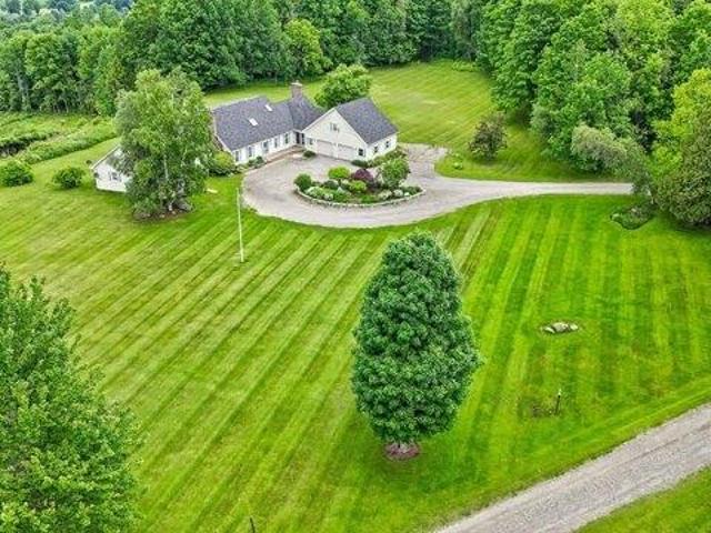 house with 4 bedroom, Derby VT ES105174823